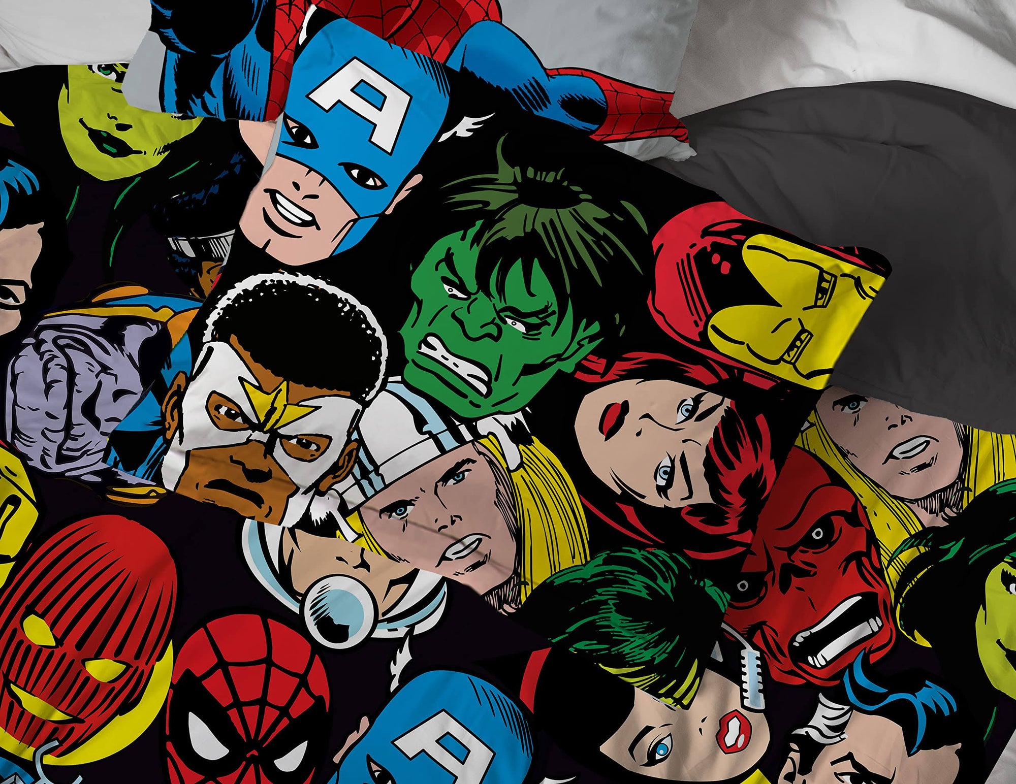 Juego de cama completo de 7 piezas Marvel Comics Face Montage, tamaño ...